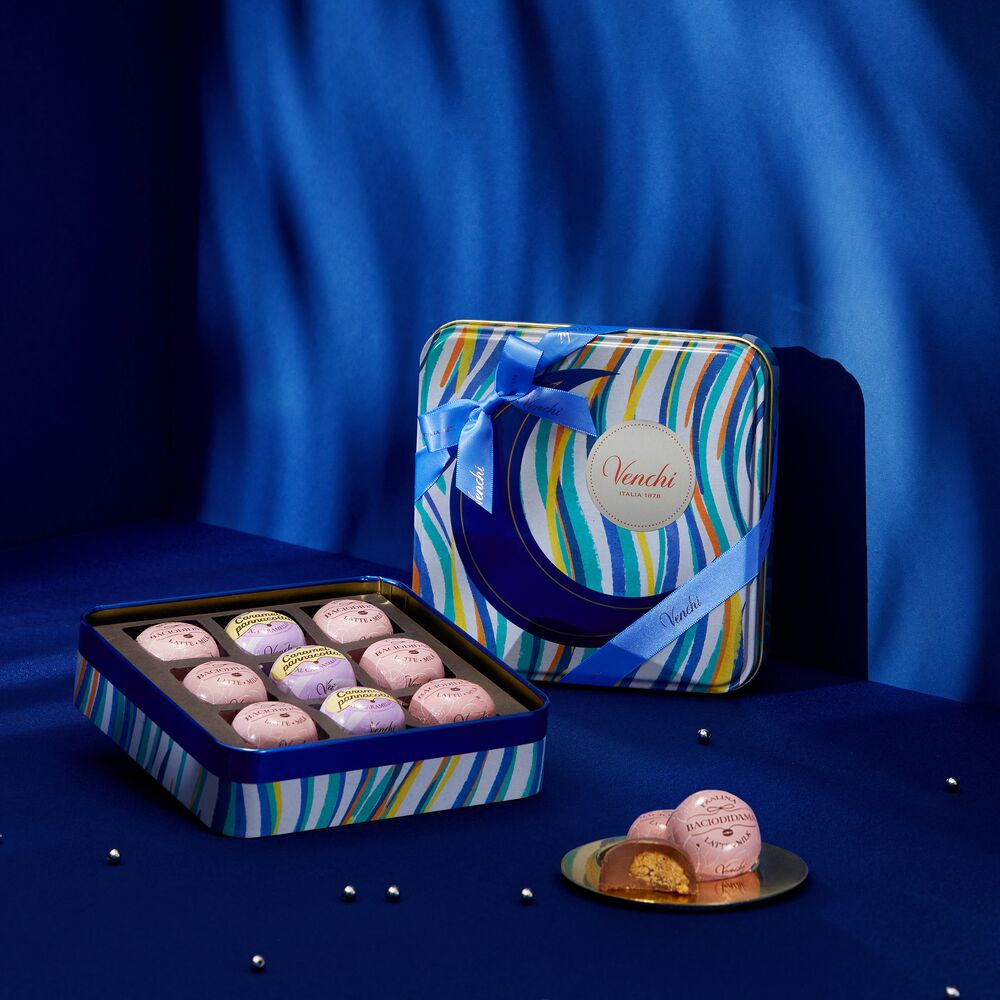 Tin box with Italian Desserts 156 g - Venchi