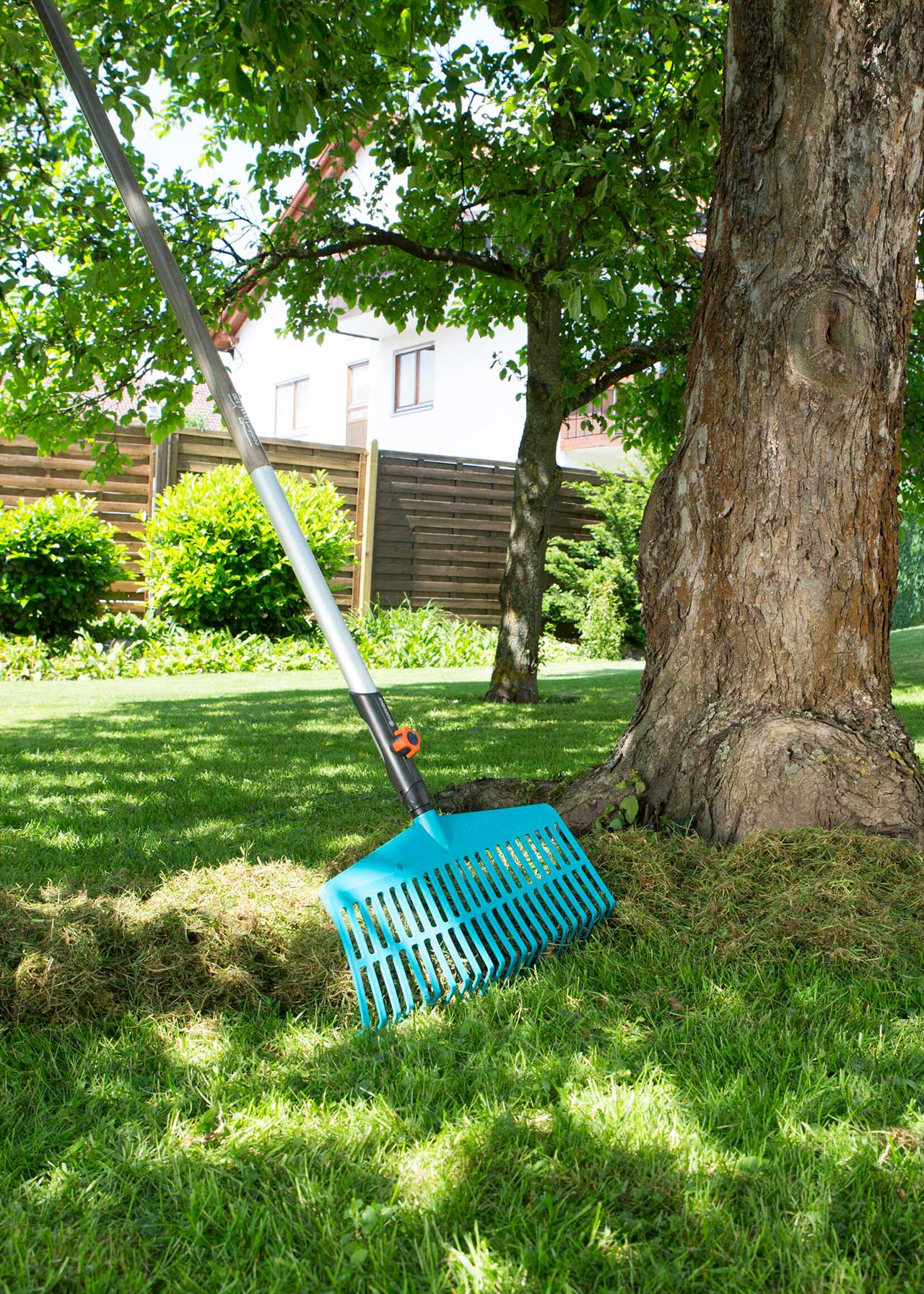 Combisystem Lawn Rake | Dobbies Garden Centres